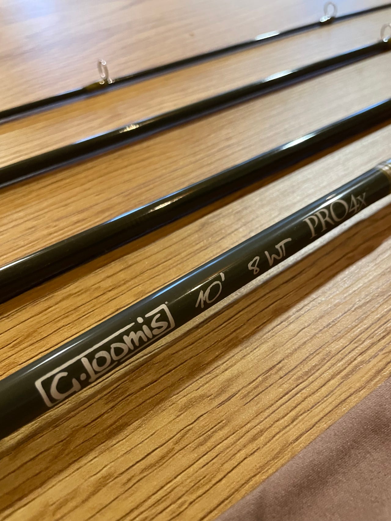 G. Loomis Pro 4X 10' 8# | Tori