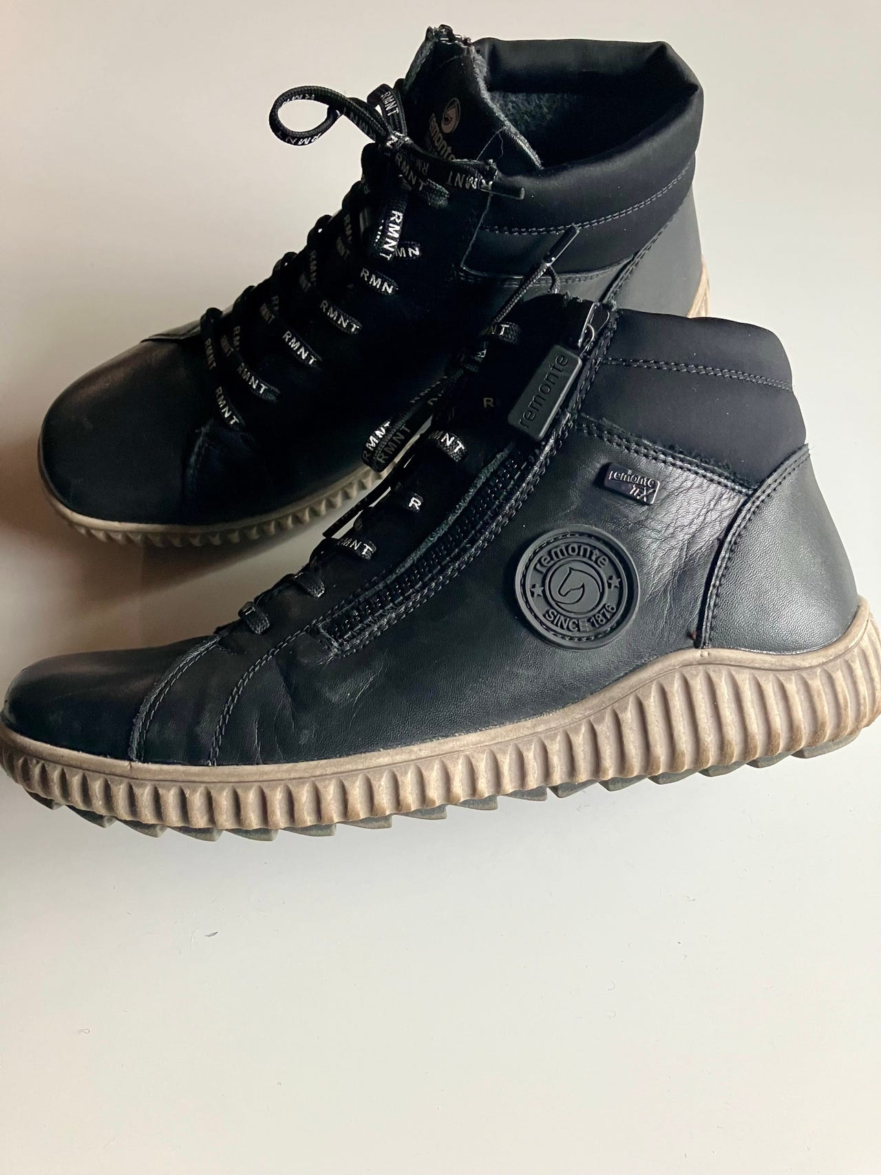 Rieker Talvikengät koko 39 musta nahka | Tori