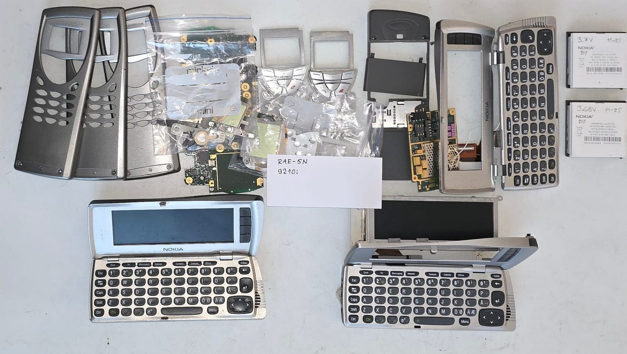 9210i RAE-5N puhelimet, osat ja akku tarjousten perusteella | Tori