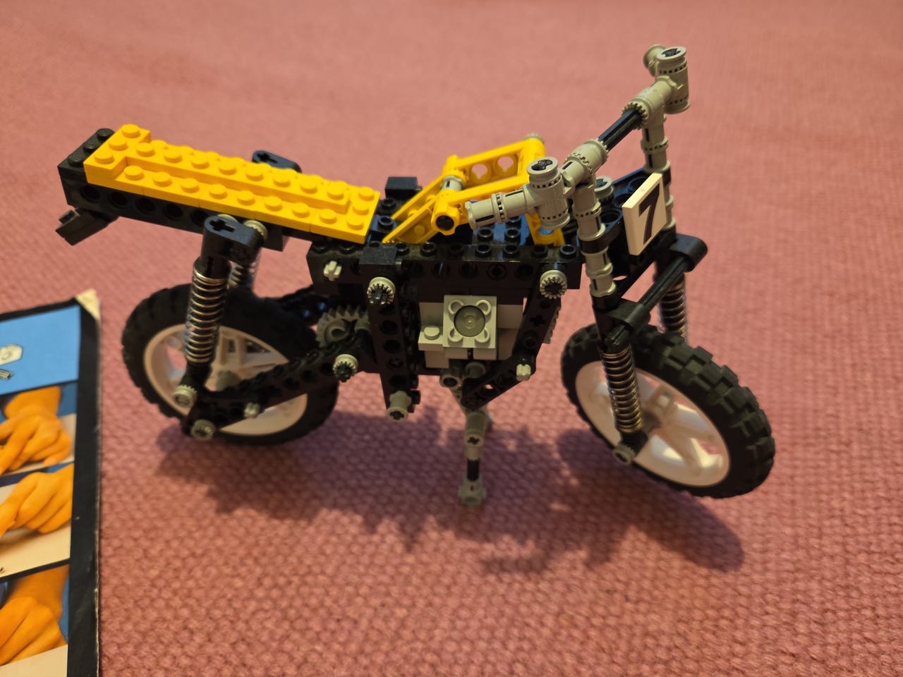 LEGO Technic Moottoripyörä 8838 | Tori