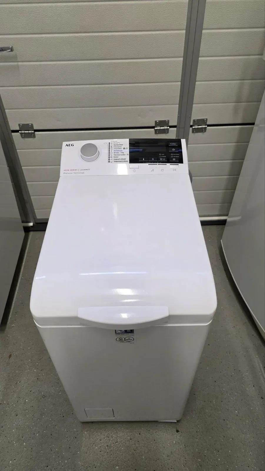 Päältä Aeg 6000-sarjan pesukone | Tori