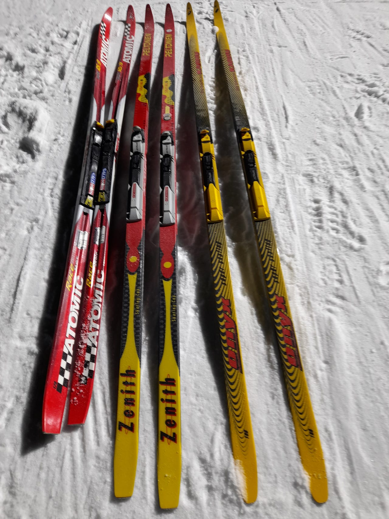 Luistelusukset siteineen (myös 43 luistelumonot ja sauvat 150-165) | Tori