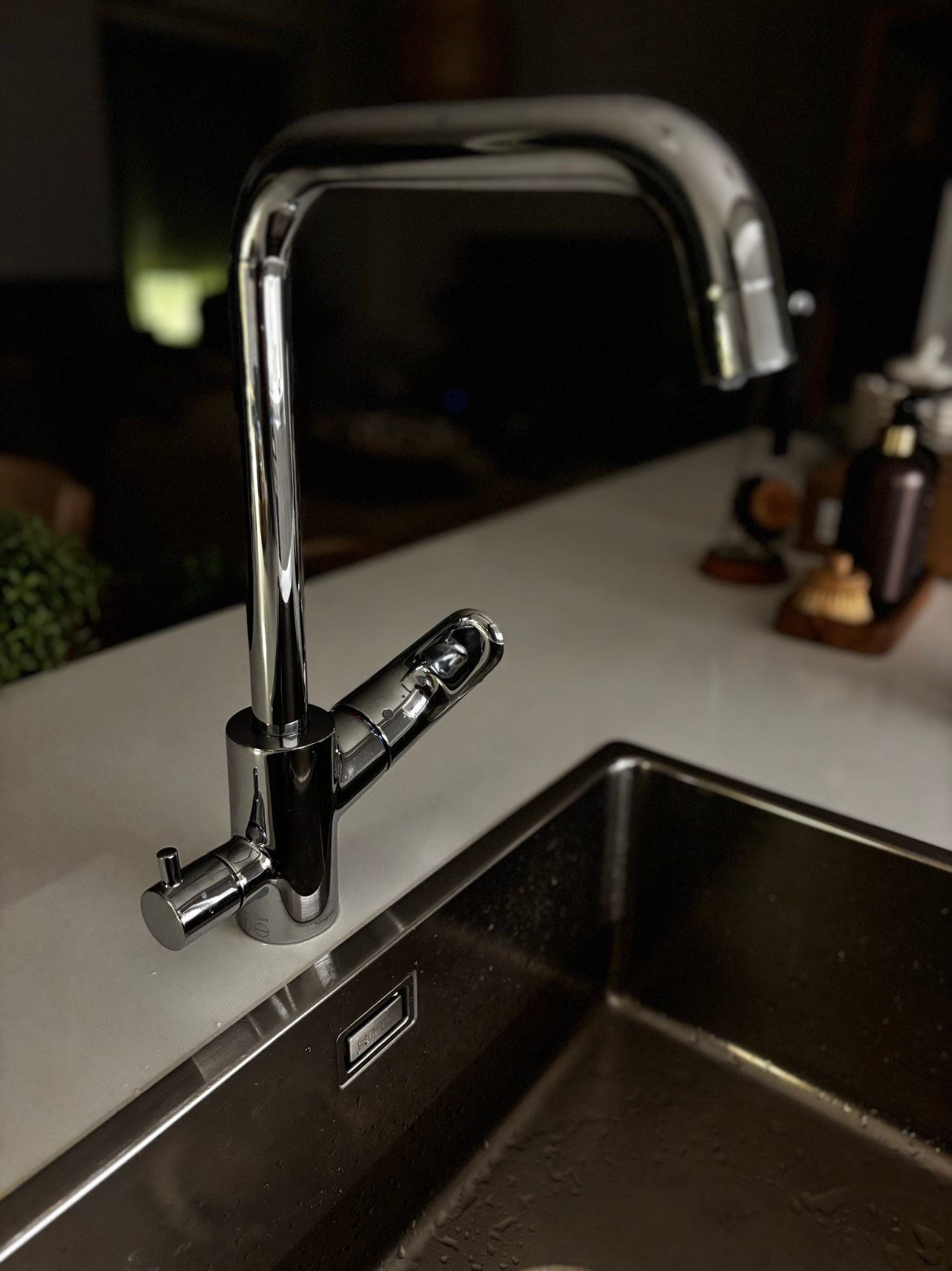 KEITTIÖHANA HANSGROHE FOCUS | Tori