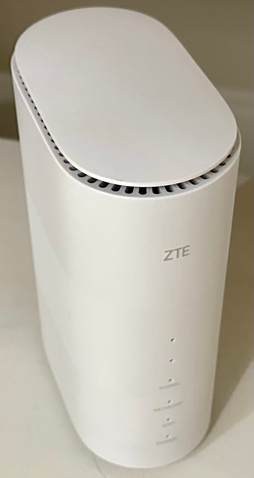 ZTE 5G reititin model MC801A | Tori