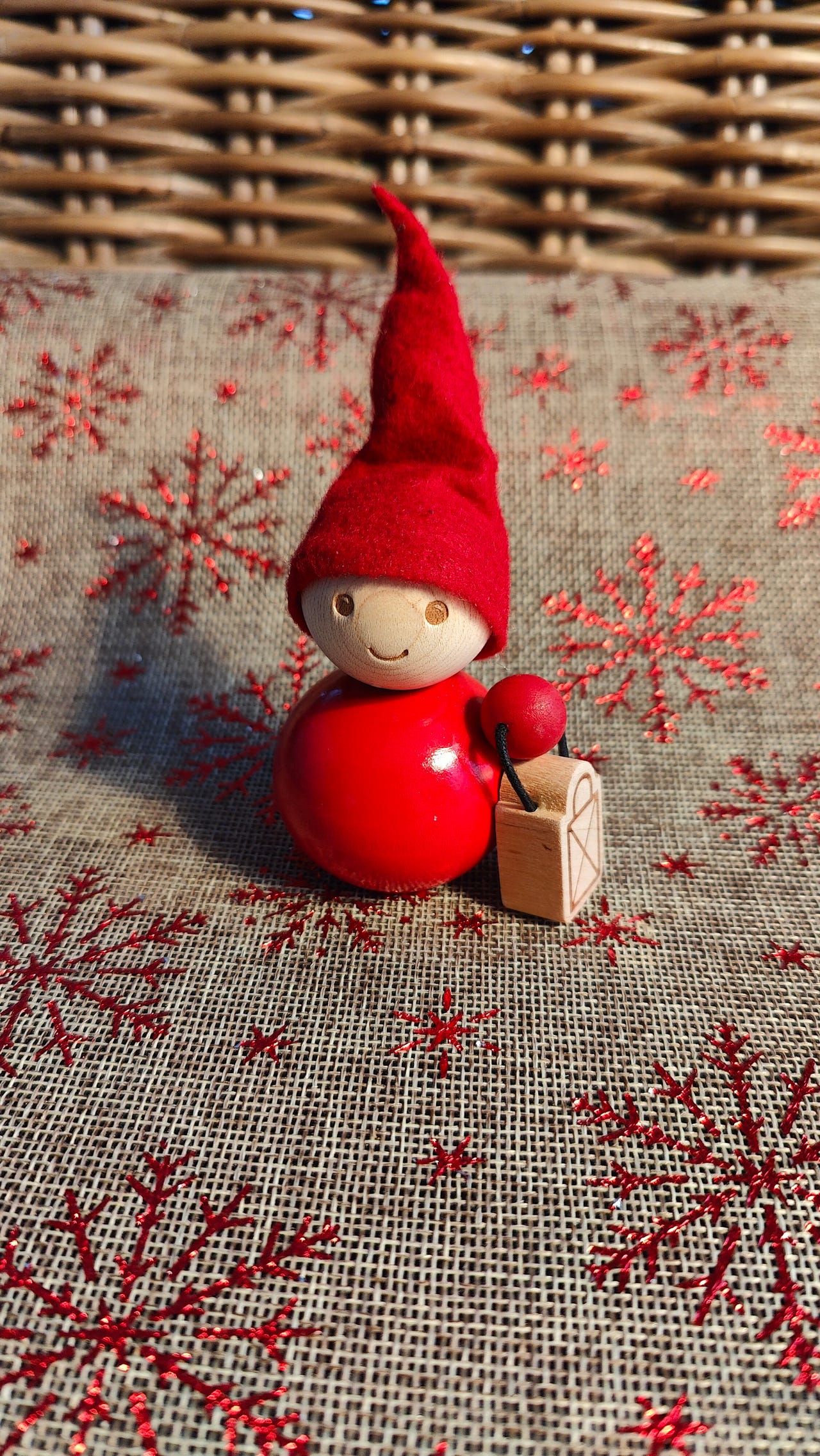 Aarikka lyhty tonttu | Tori