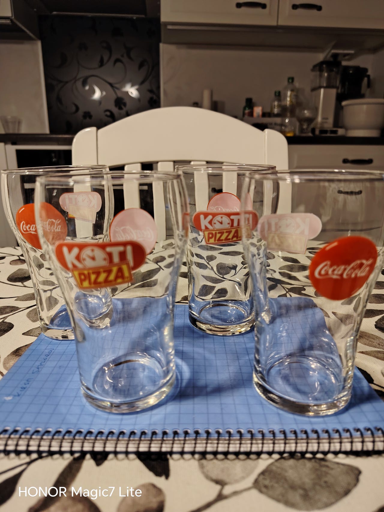 Coca-Cola / Kotipizza | Tori