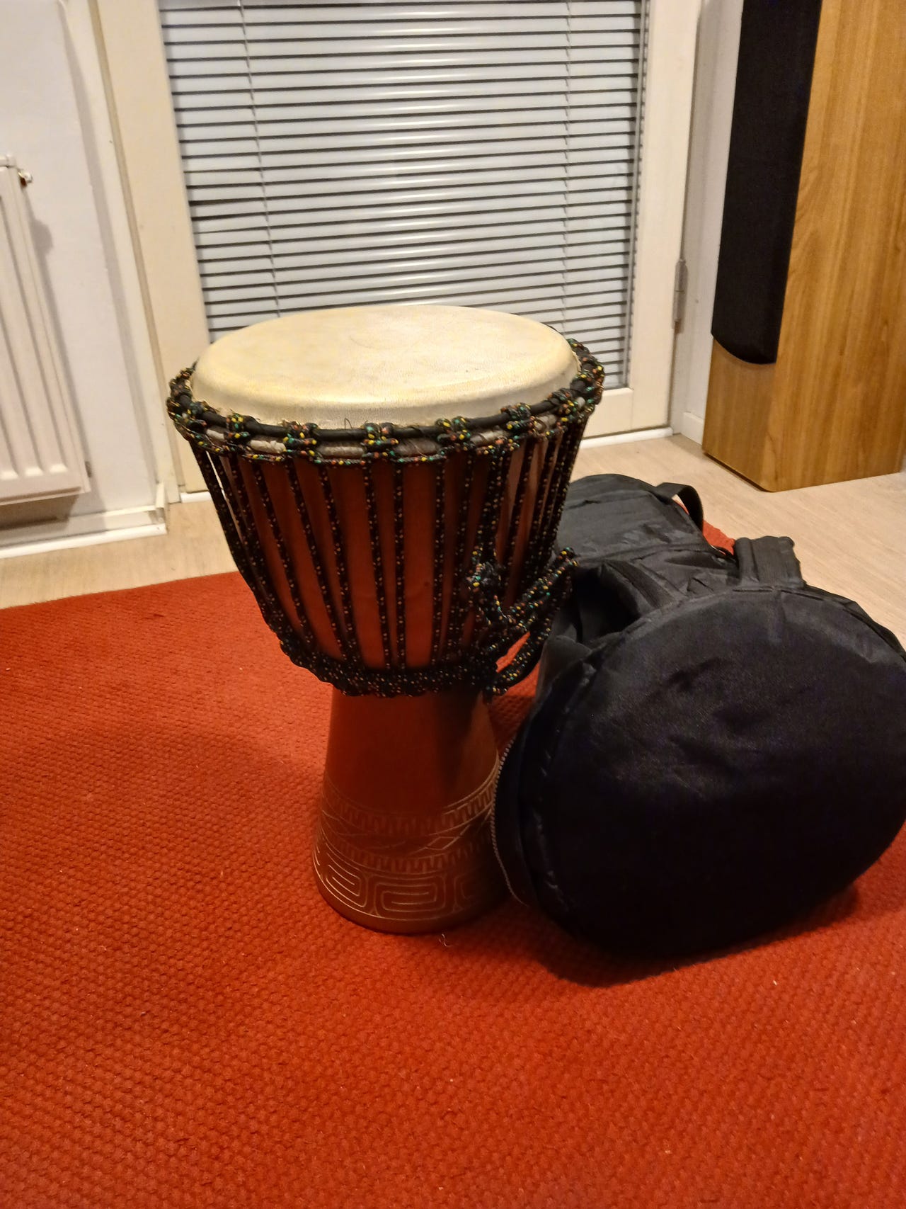 Djembe-rumpu ja kuljetusreppu | Tori