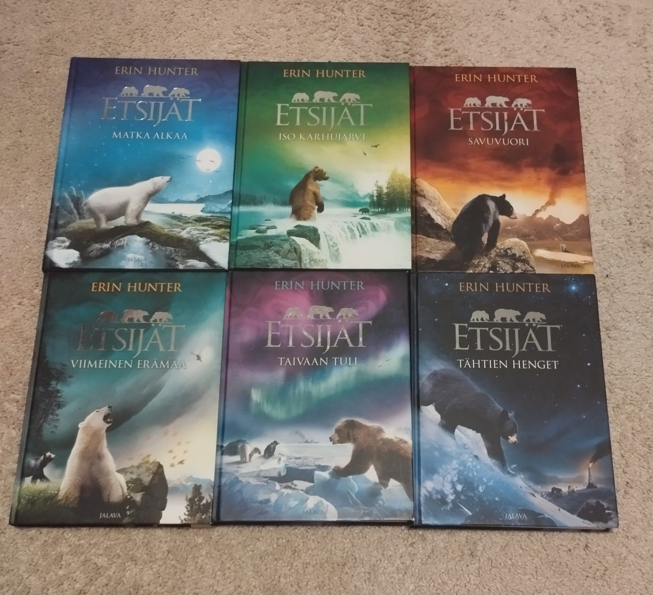 Etsijät kirjasarja, Erin Hunter | Tori