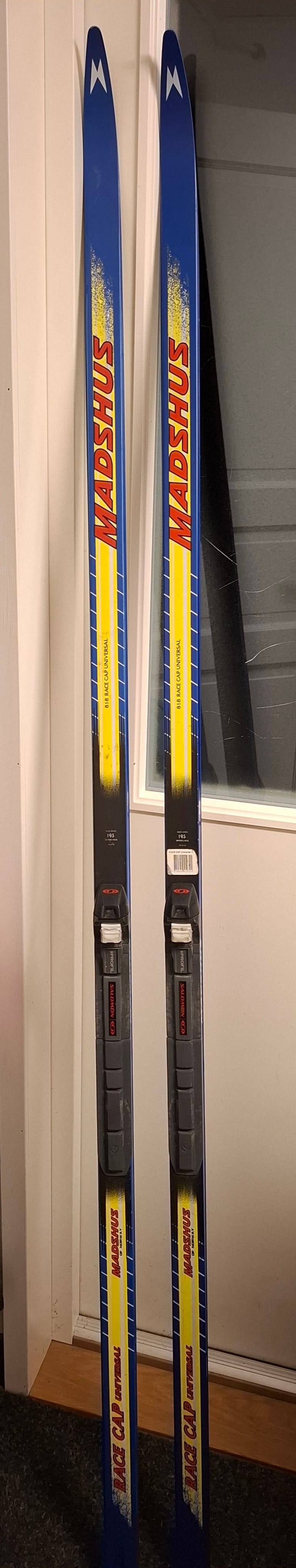Perinteisen sukset 195 cm ja monot 43 | Tori