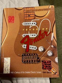 Tony Bacon. 50 years of Fender | Tori