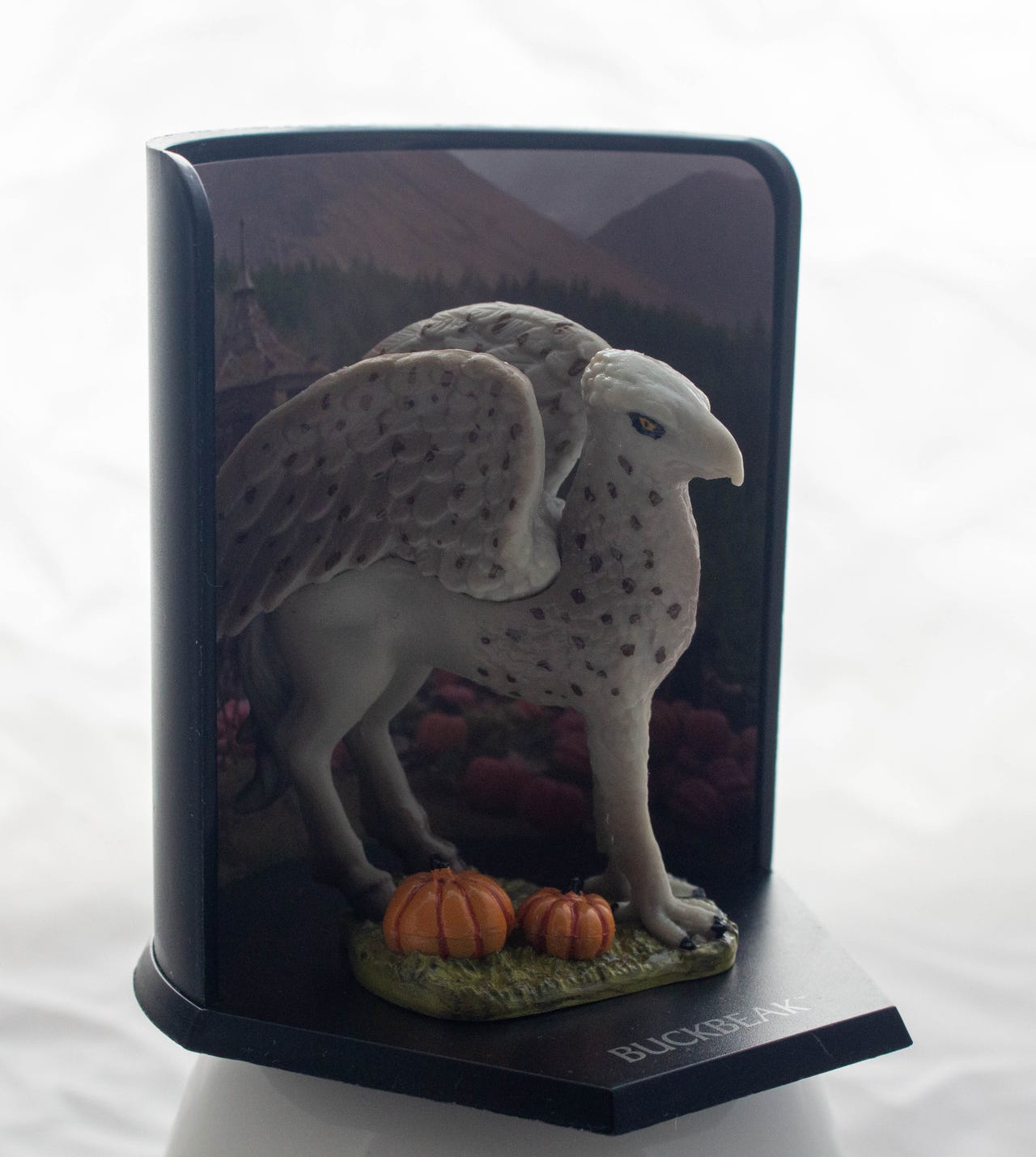 Harry Potter Buckbeak -figuuri / The Noble Collection | Tori