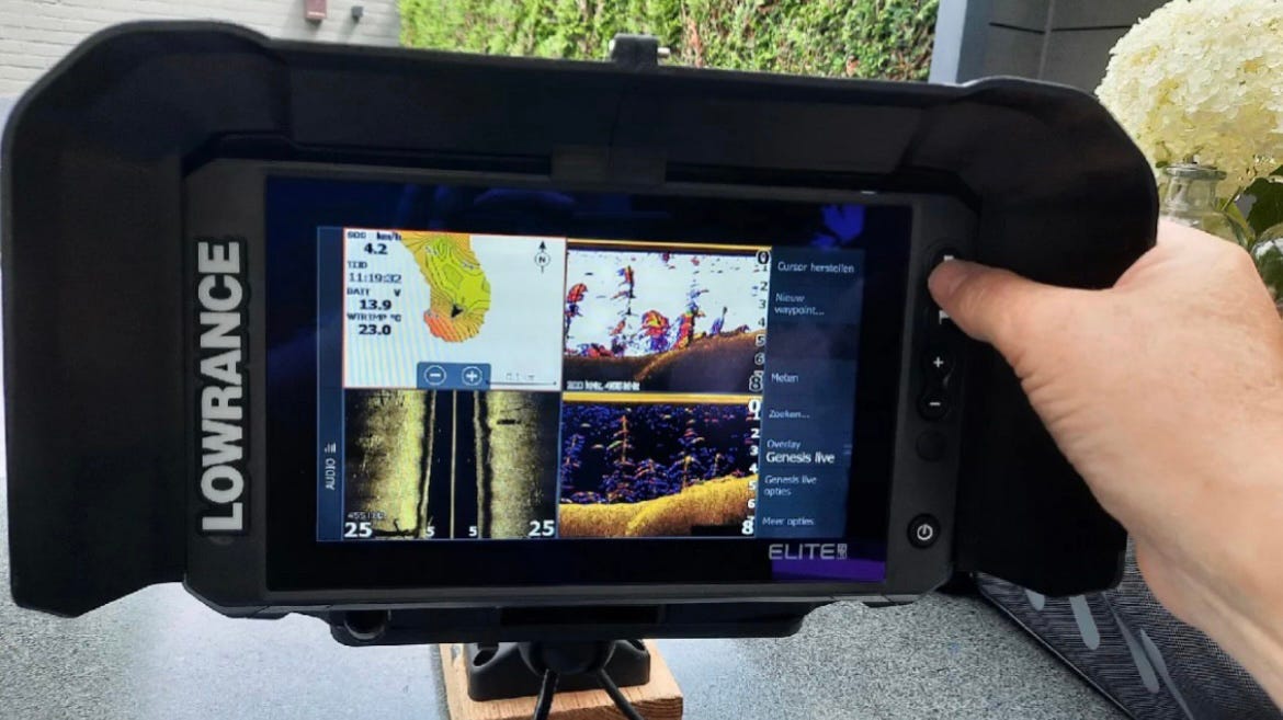 Lowrance FS Elite 9 aurinkolippa | Tori