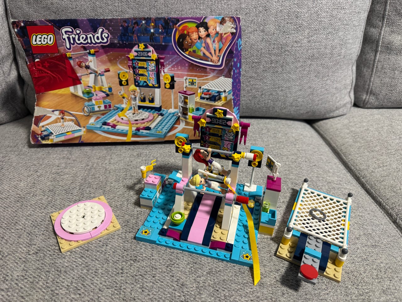 Lego friends Stephanie's Gymnastics Performance | Tori