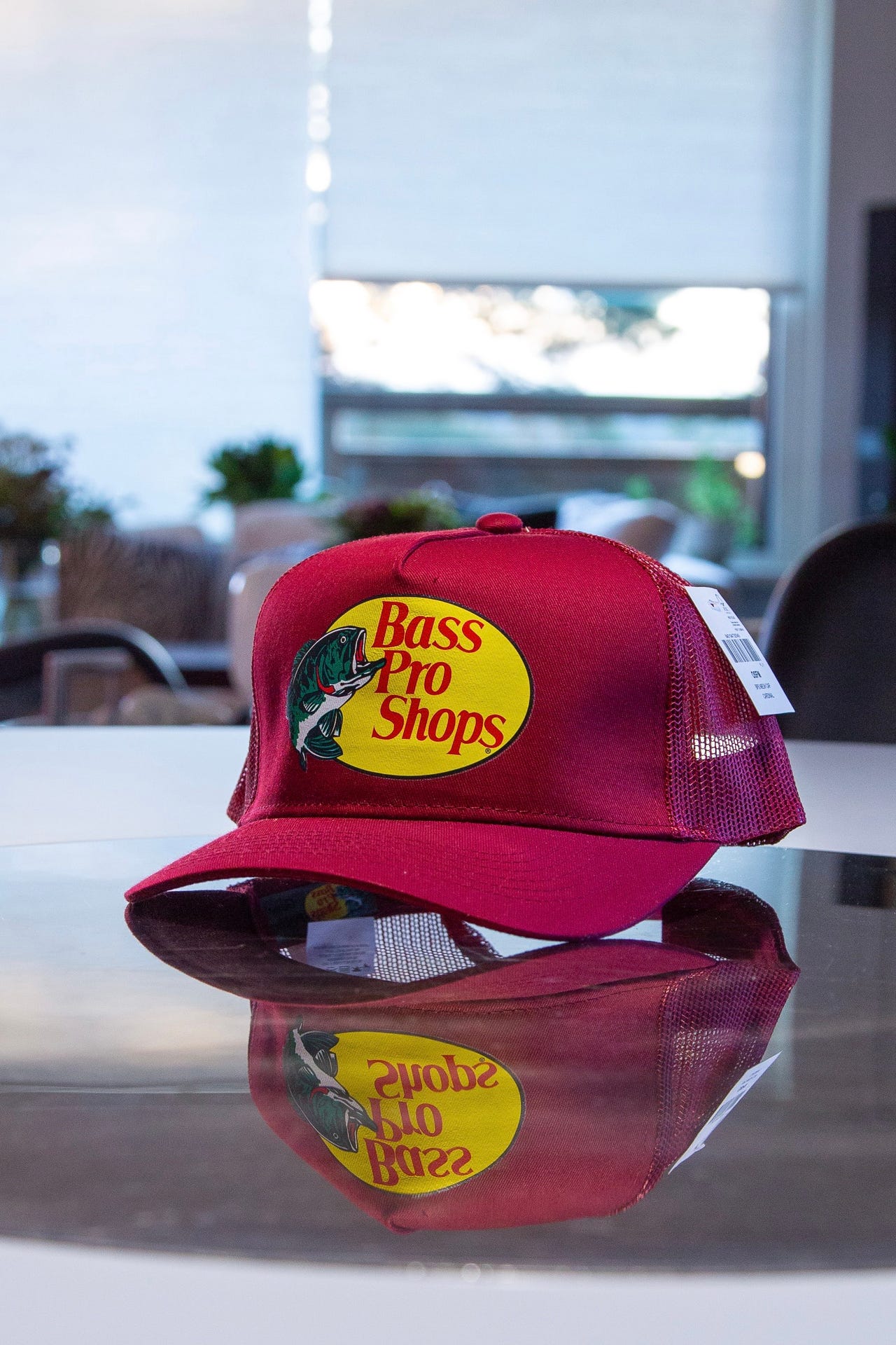 Bass Pro Shops lippis (Tummanpunainen) | Tori