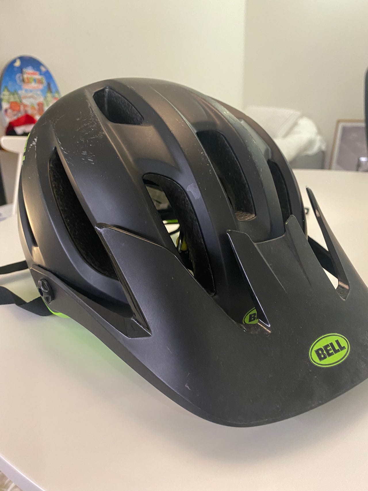 Pyöräilykypärä Bell | Tori