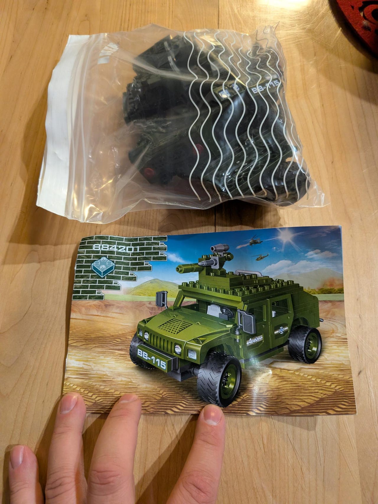 Cobi Humvee sotilasajoneuvo rakennussarja | Tori