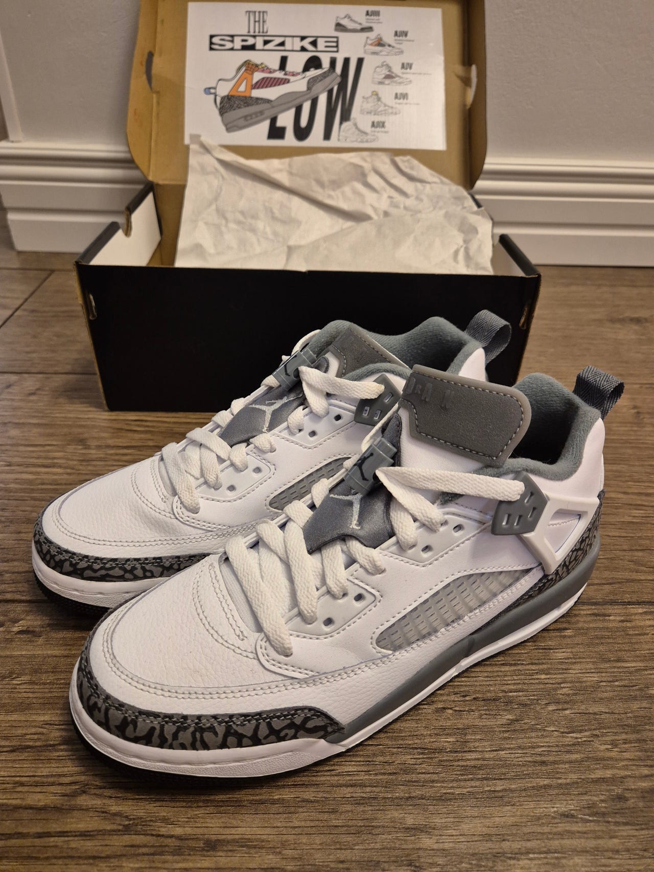 Jordan 4, koko 7Y /40 | Tori
