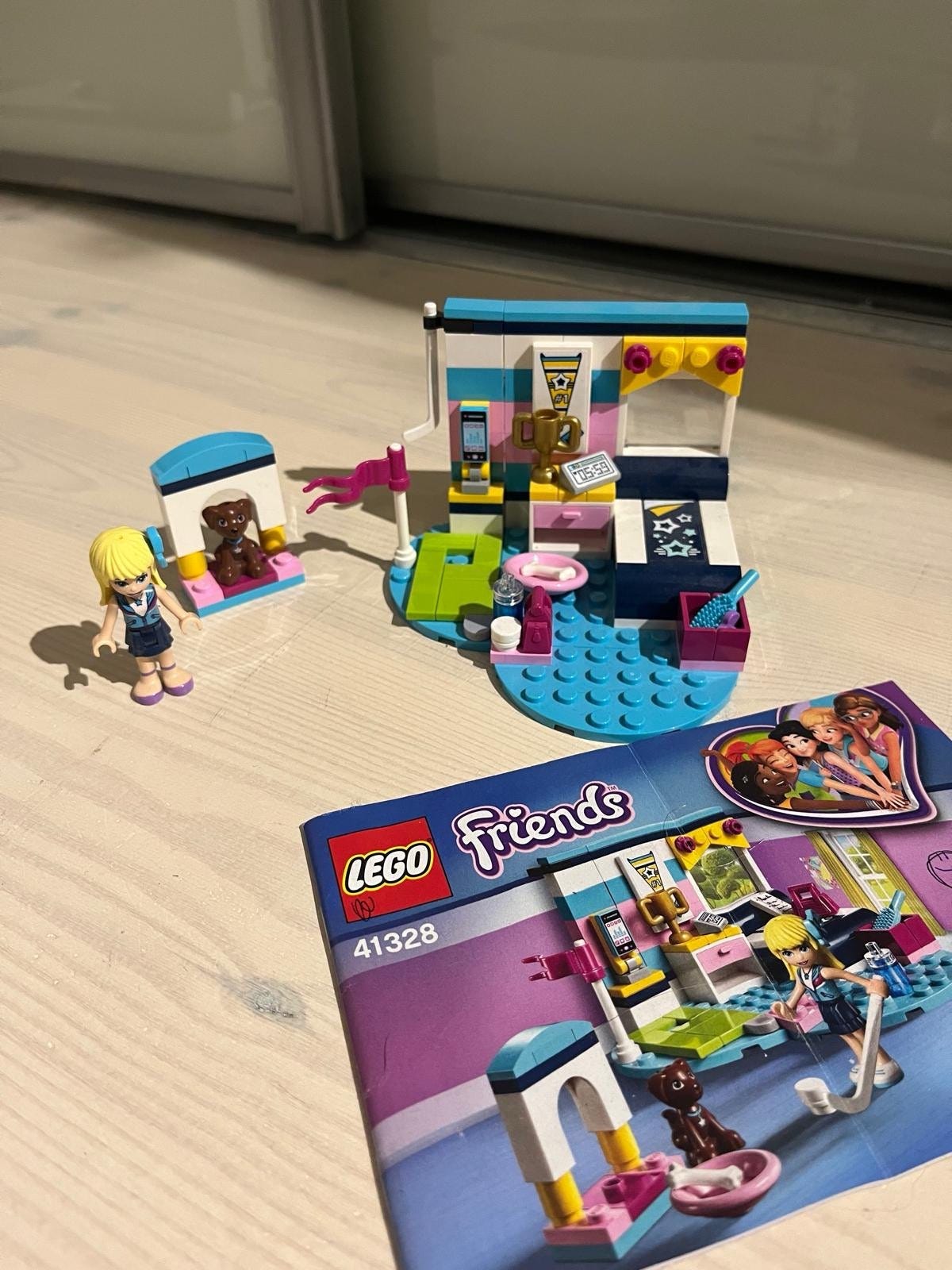 LEGO Friends Stephanien makuuhuone 41328 | Tori