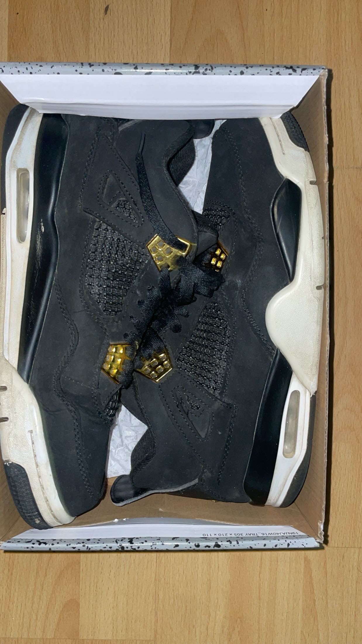 Air Jordan Tennarit koko 42 musta REP | Tori