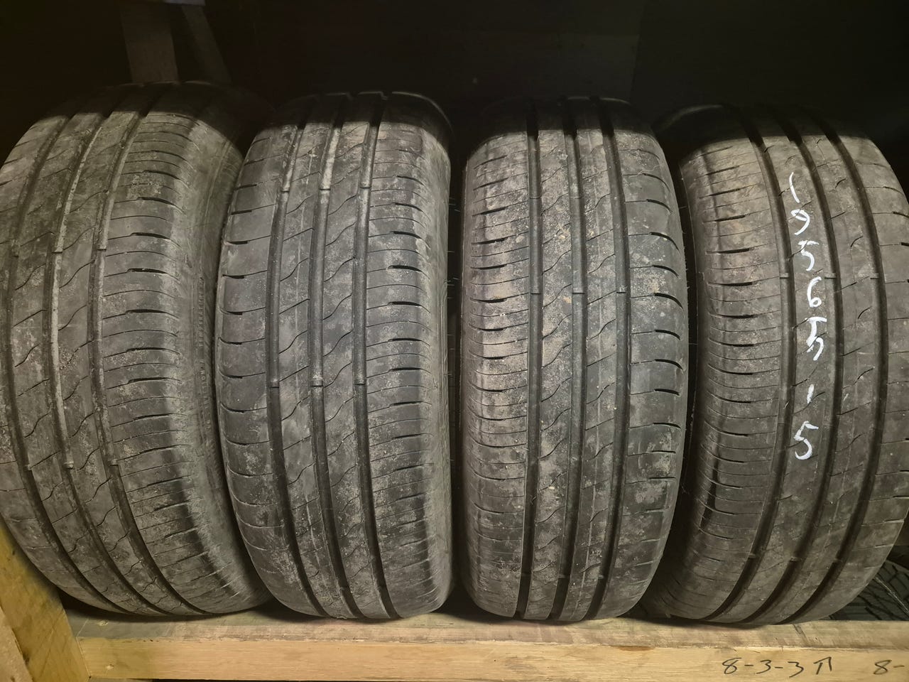 Sarja goodyear ef2 195/65R15 kesä pintaan.7mm dot 24 | Tori