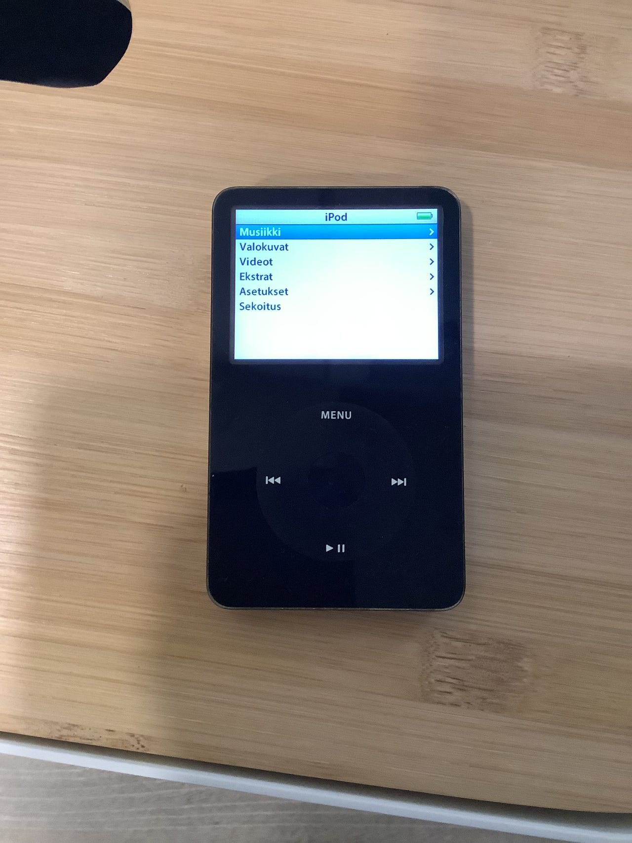 Apple iPod Classic 5th Generation 30GB | Tori