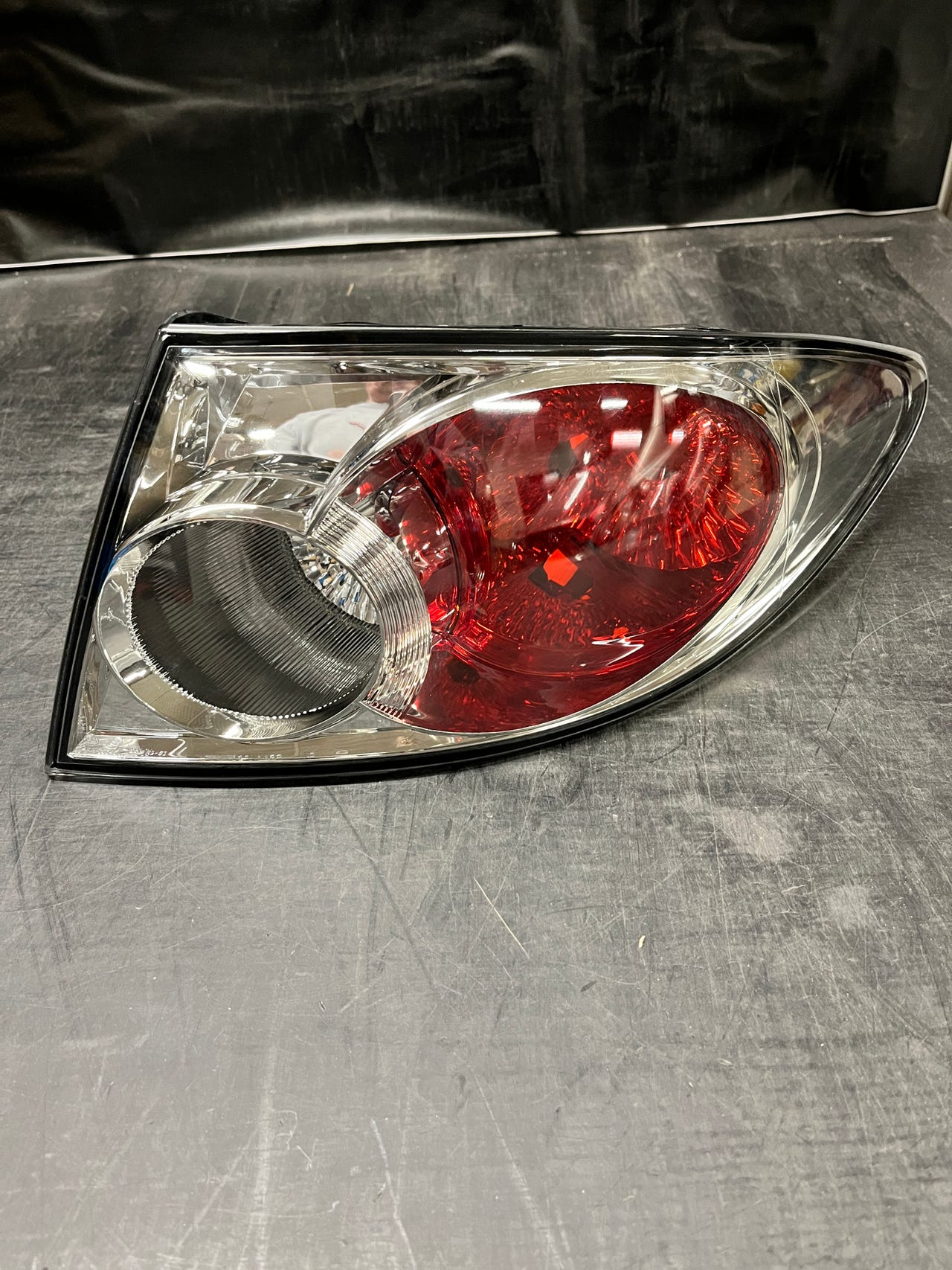 Takavalo Mazda 6 oikea | Tori