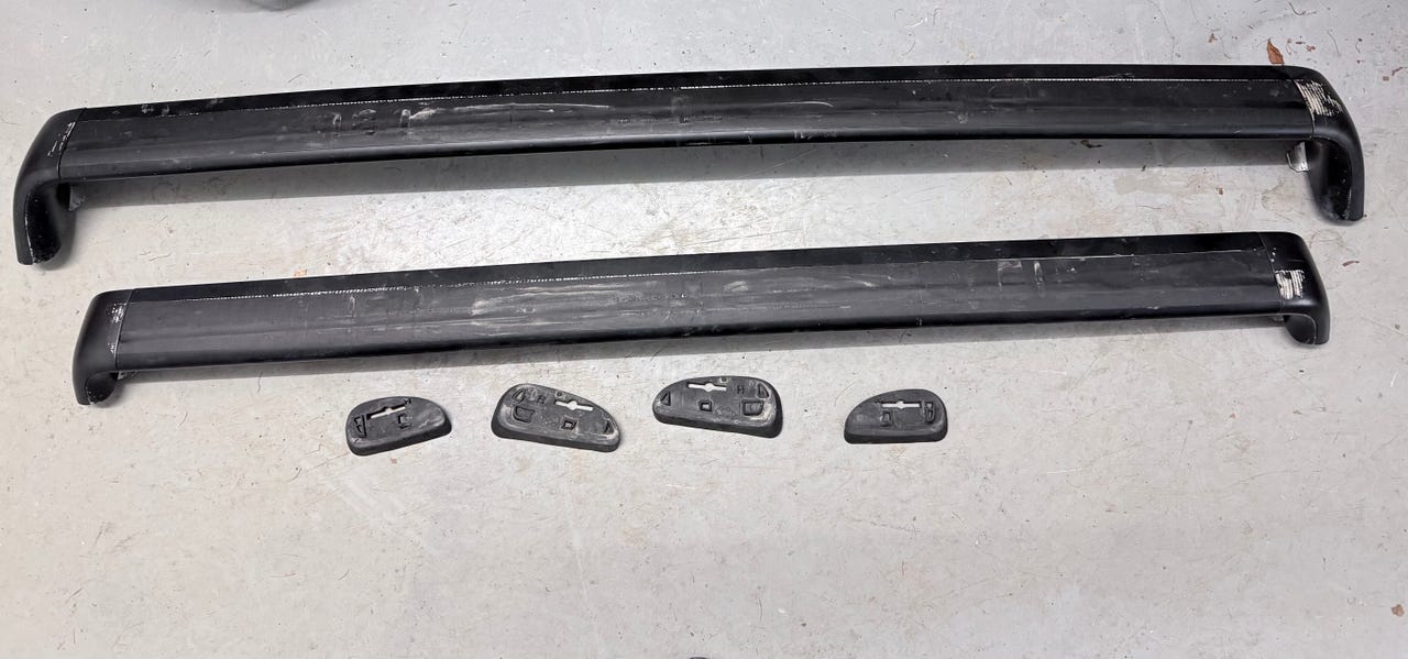 Tesla model 3 kattotelineet | Tori