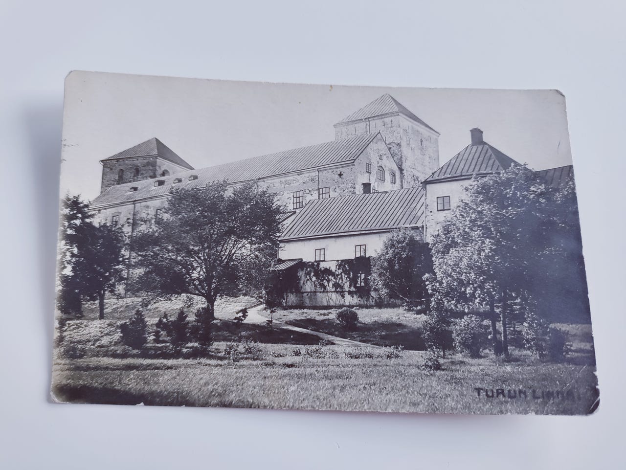 Vanha postikortti Turku, Turun linna | Tori