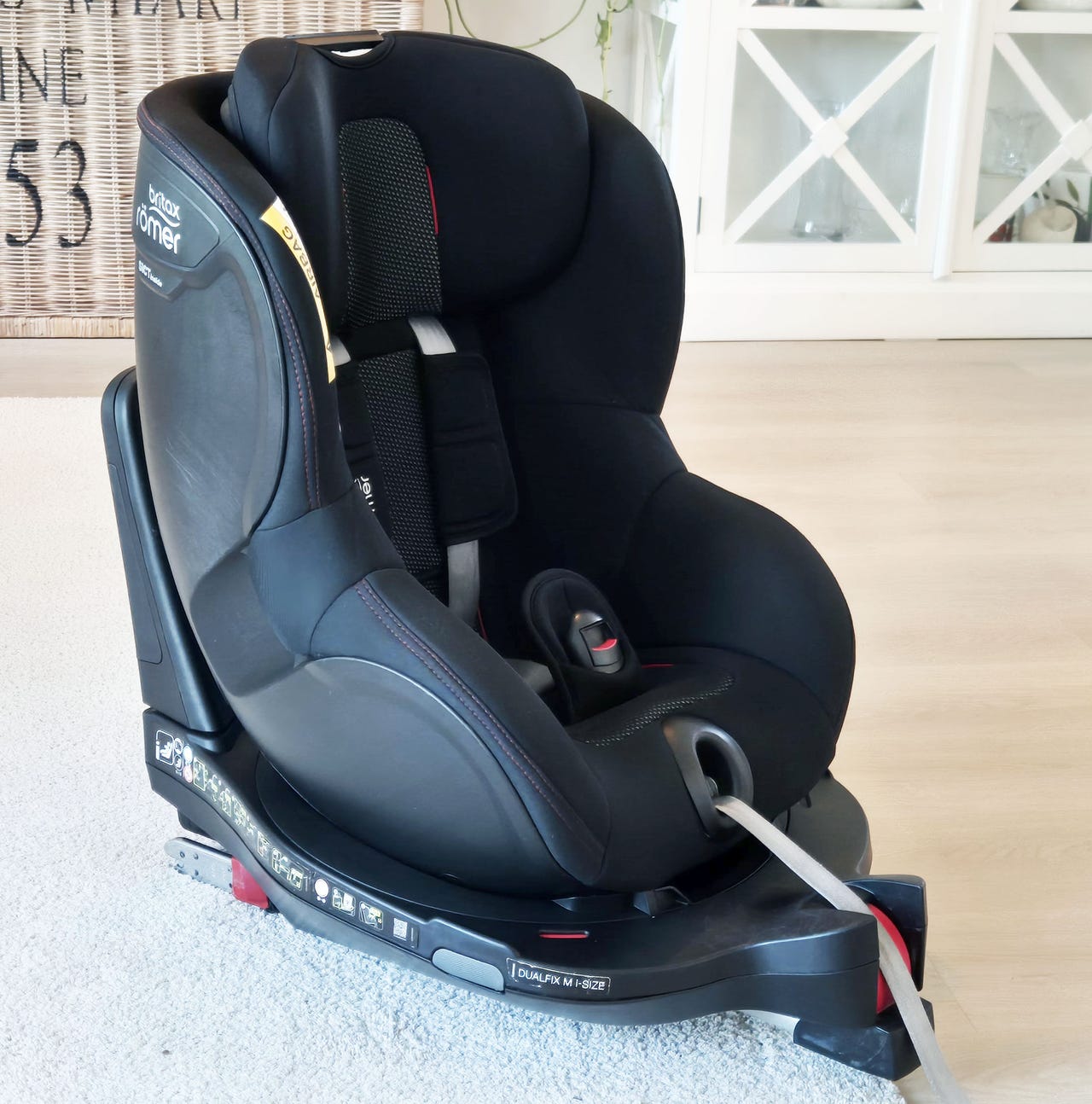 Britax Römer DUALFIX M i-Size Cool Flow Black | Tori