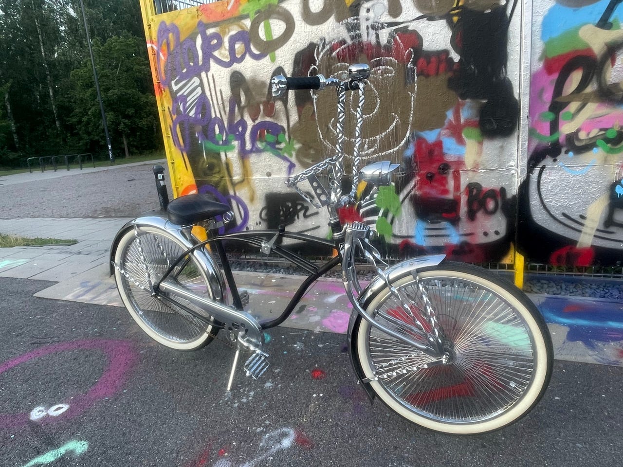 LOWRIDER CUSTOM 120 SPOKES FULL TWISTED CHROMED BIKES 1/1 made | Tori