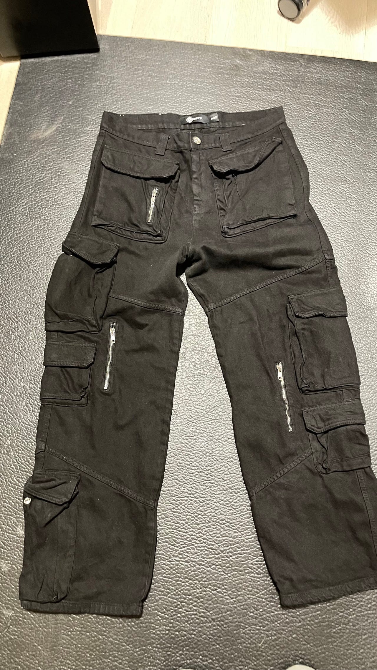 vicinity housut | Tori