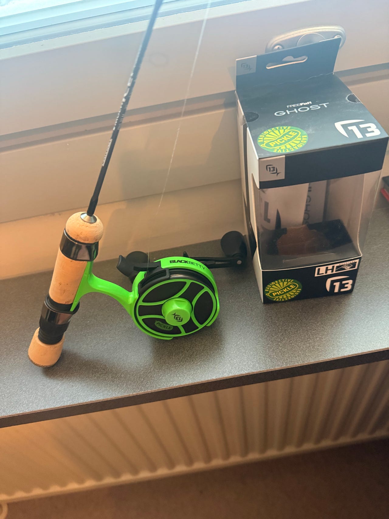 13 Fishing Black Betty FreeFall Ghost ja Patriot Multi Ice | Tori