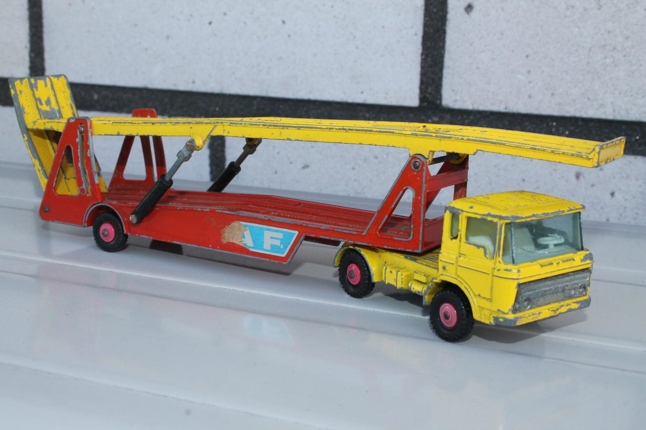 1969 60-luku vanha DAF autonkuljetus rekka + traileri Matchbox 23cm ...