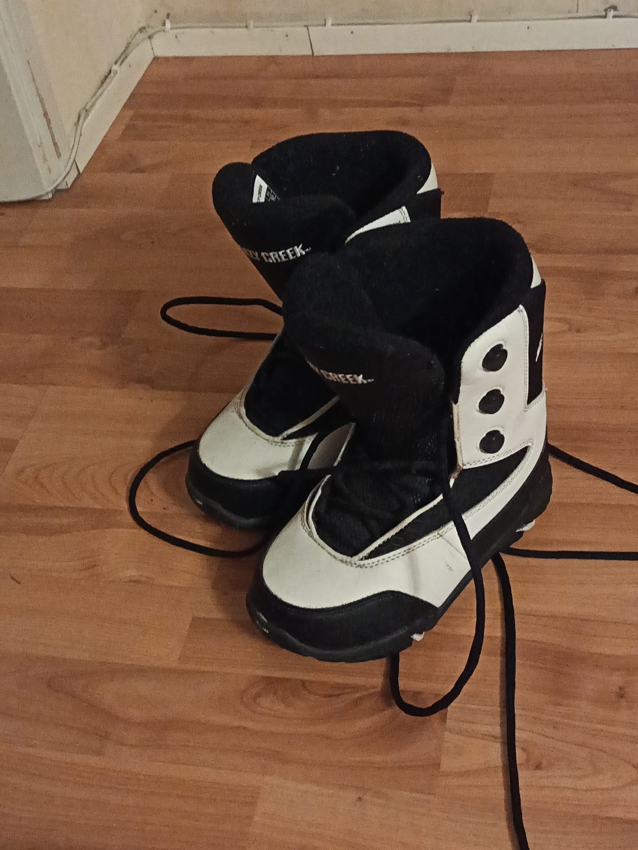 CRAZY CREEK LASKETTELU KENGÄT | Tori