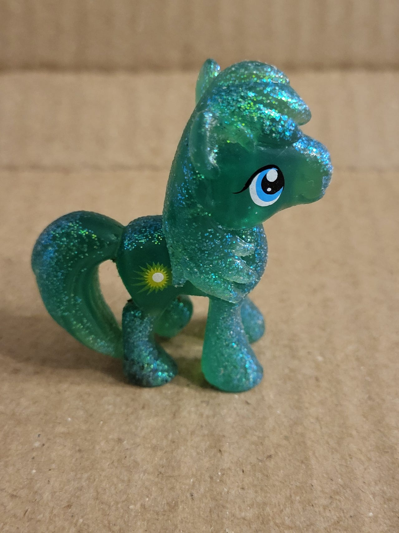 My Little Pony Friendship is Magic Emerald Ray Glittery Earth Pony ...