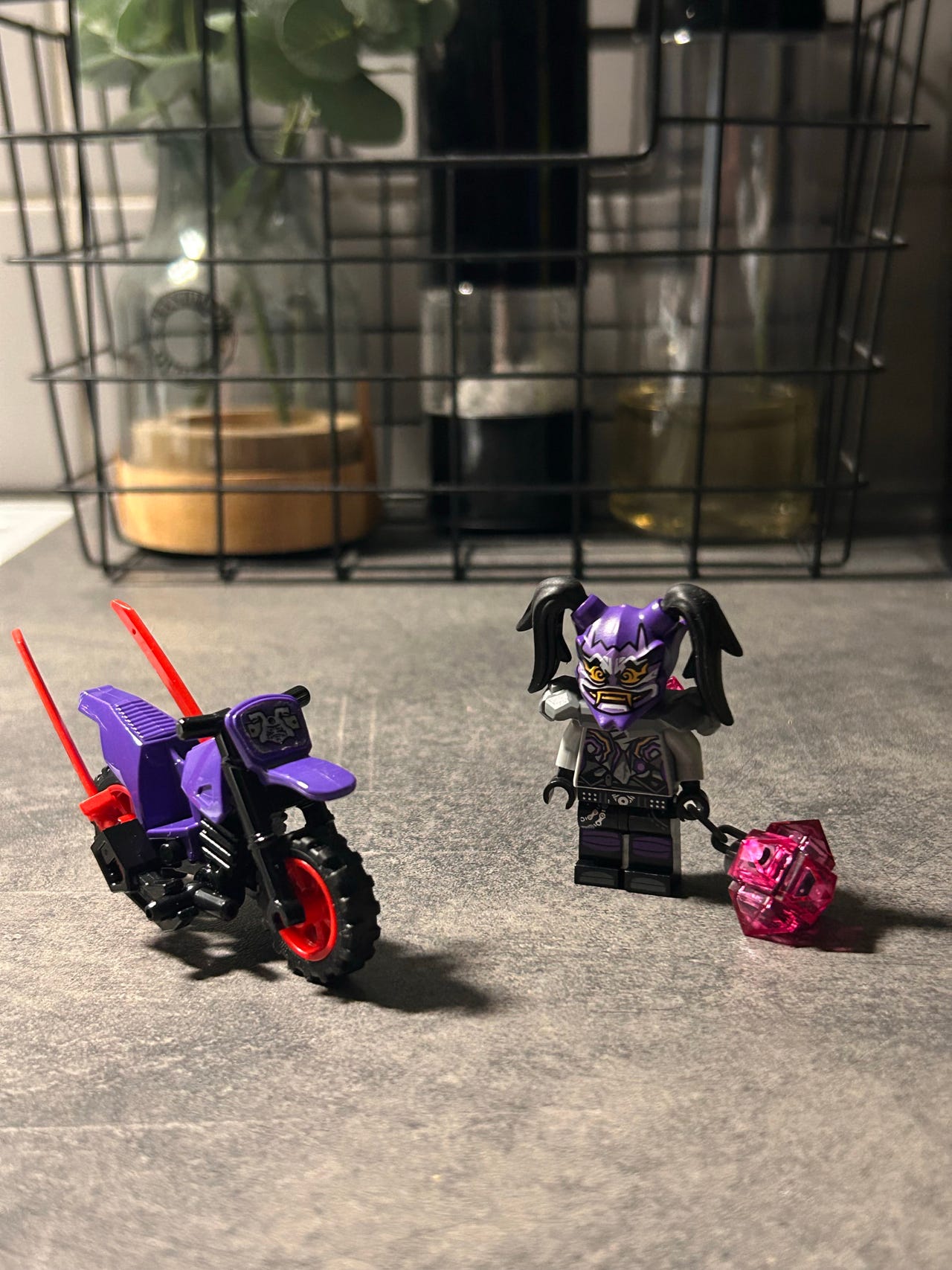 LEGO NINJAGO minihahmo ja moottoripyörä ultra violet | Tori