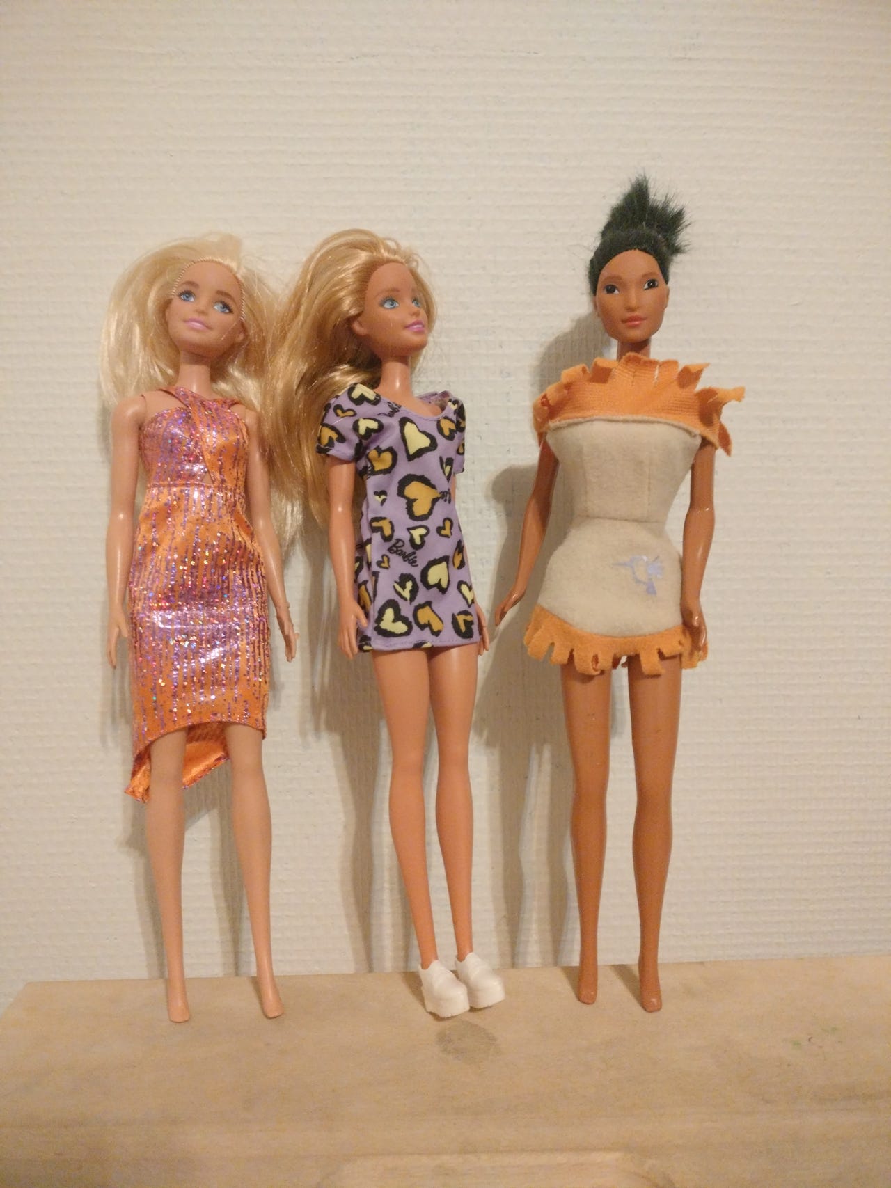 Barbie nuket 3 kpl eri asuissa | Tori