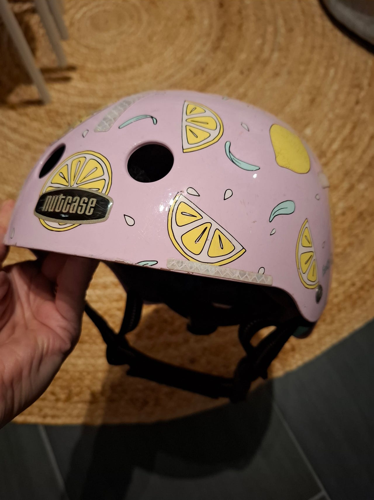 Nutcase-kypärä | Tori