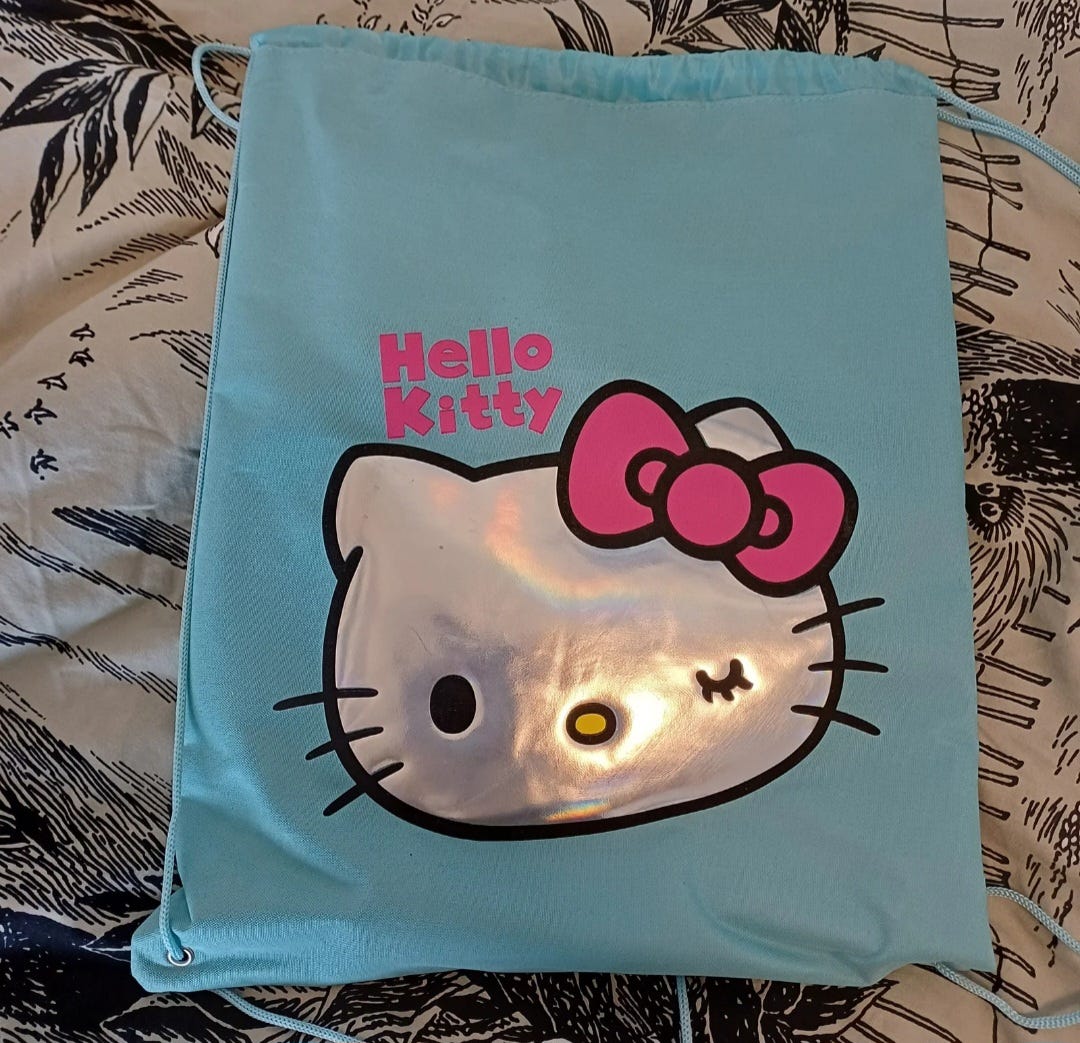 hello kitty kassi | Tori