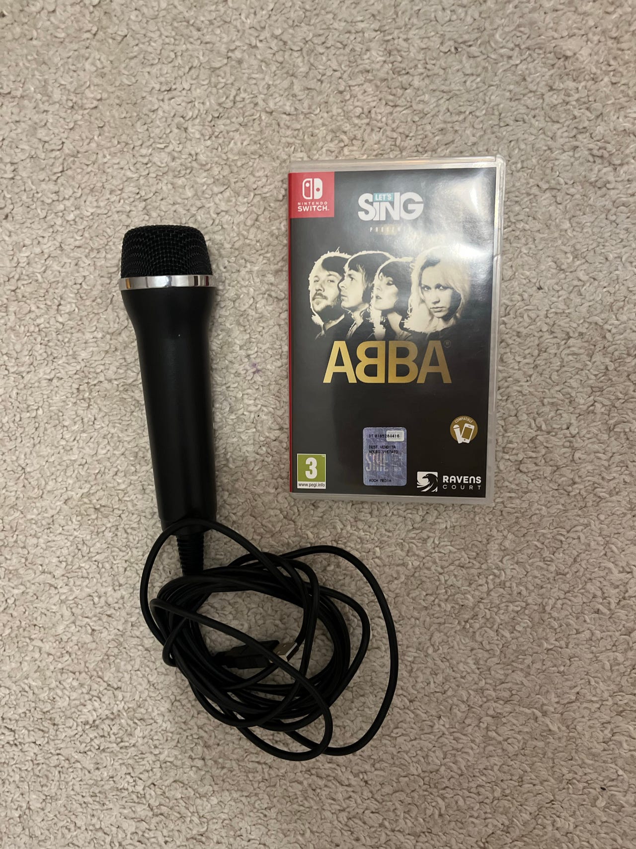 Nintendo Switch Sing ABBA peli ja mikrofoni | Tori