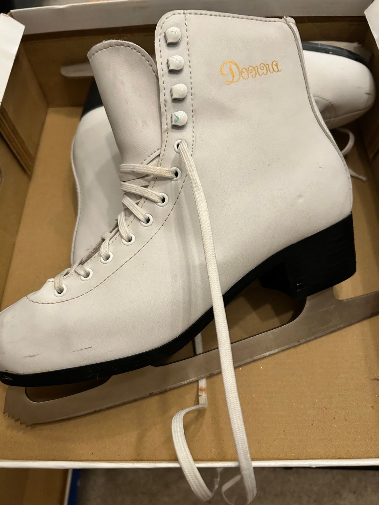 Donna Figure Skate Luistimet koko 41 | Tori