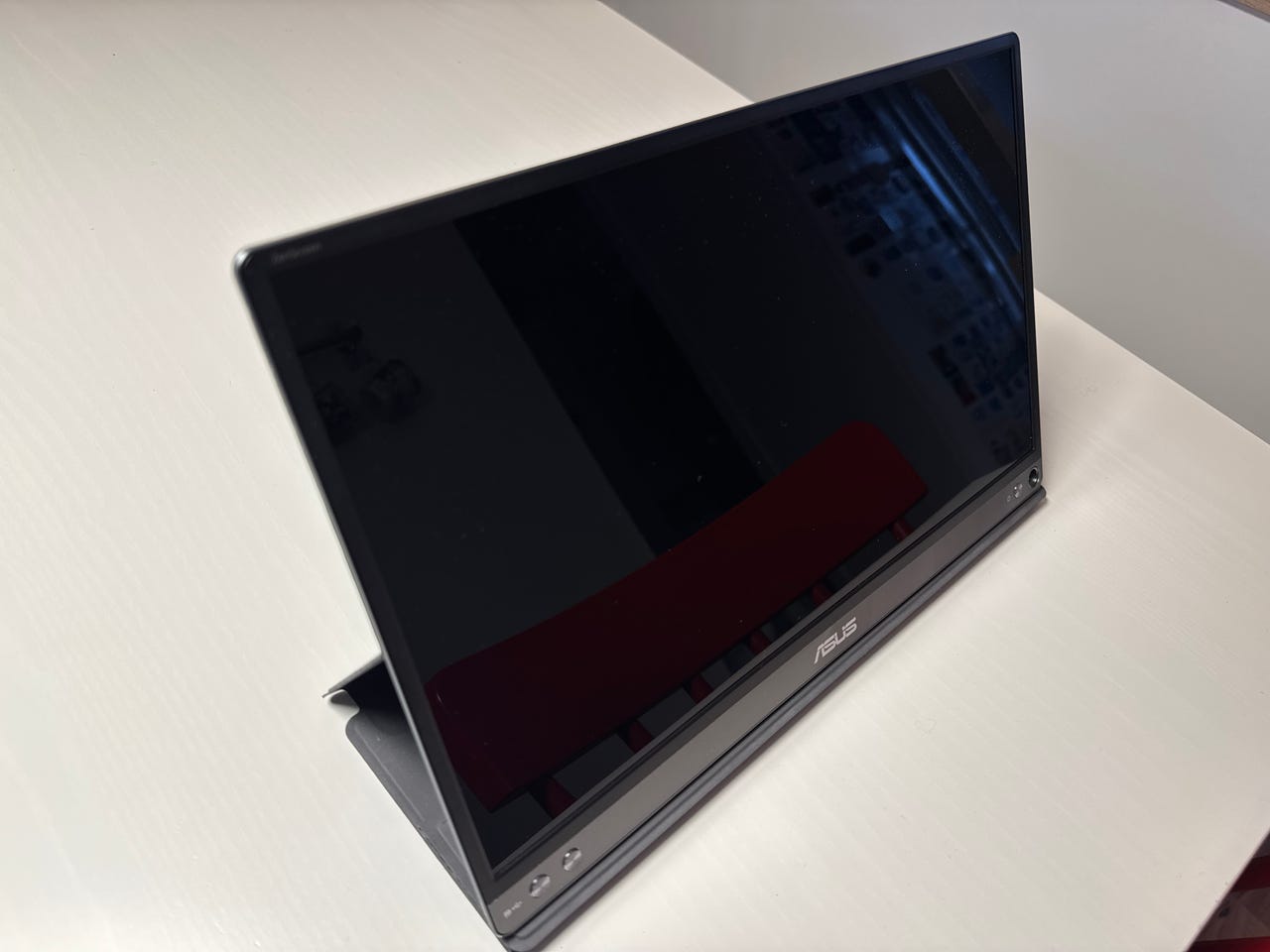 Asus 16 tuuman näyttö (ZenScreen MB16AC) | Tori