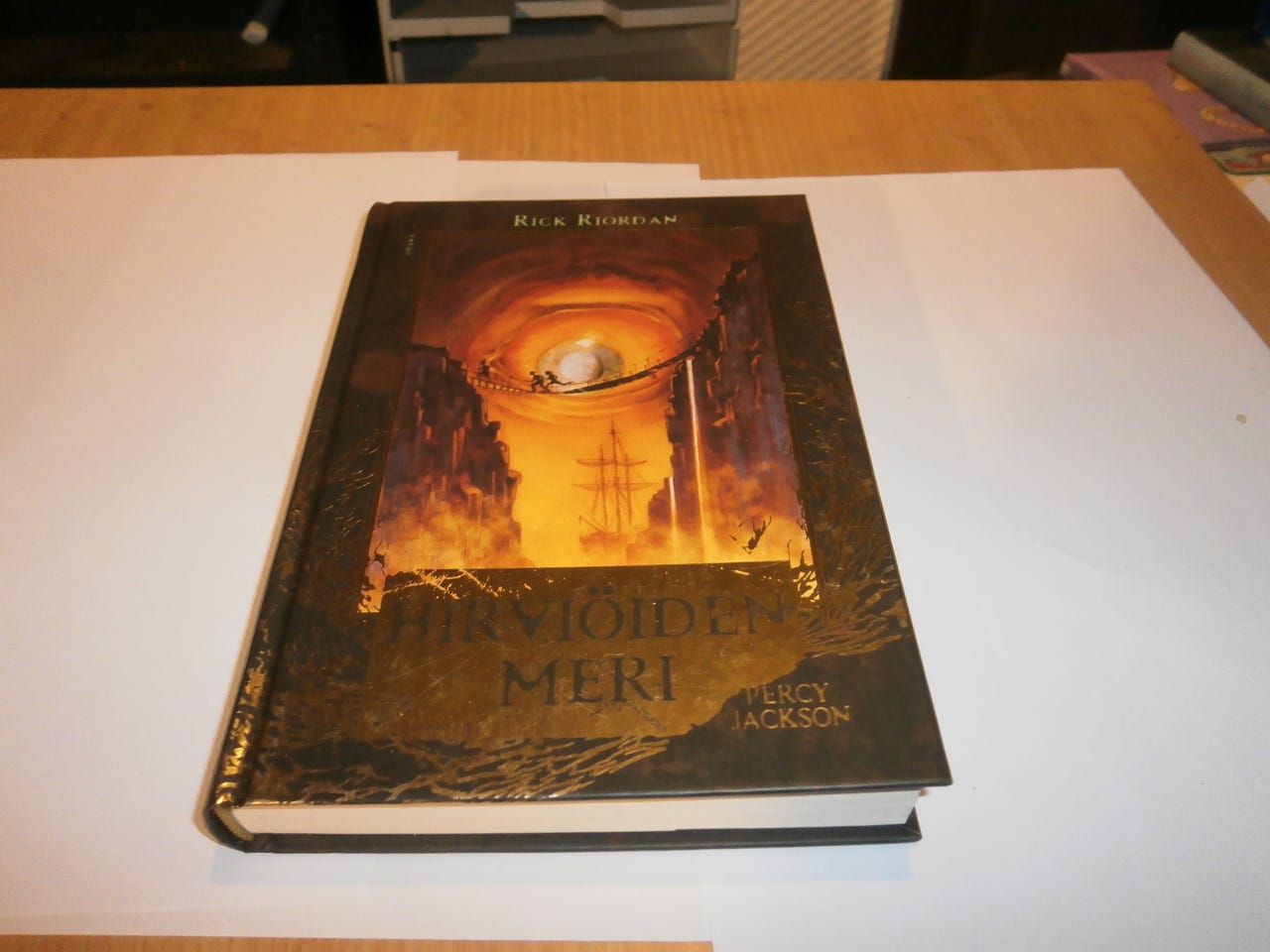 Rick Riordan Hirviöiden meri | Tori