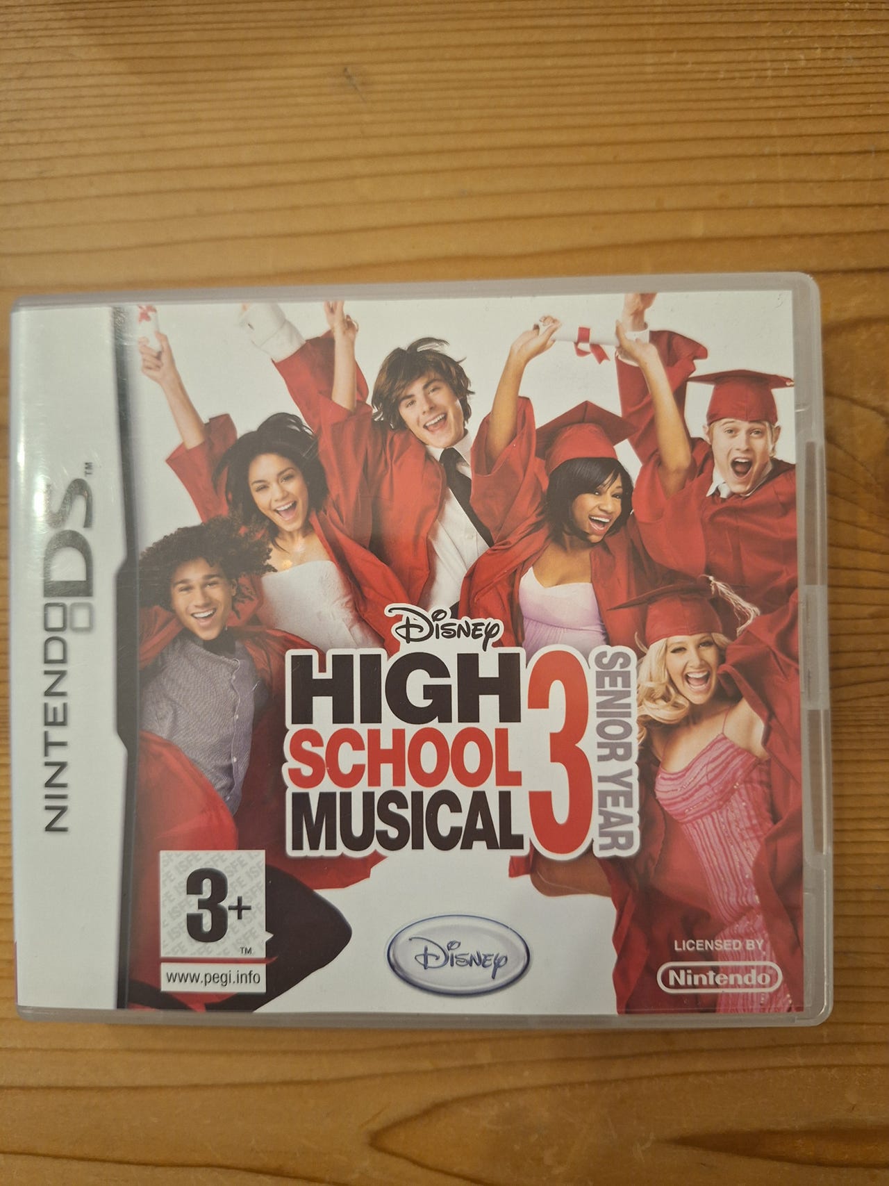 Nintendo DS High School Musical 3 Senior Year peli / Disney | Tori