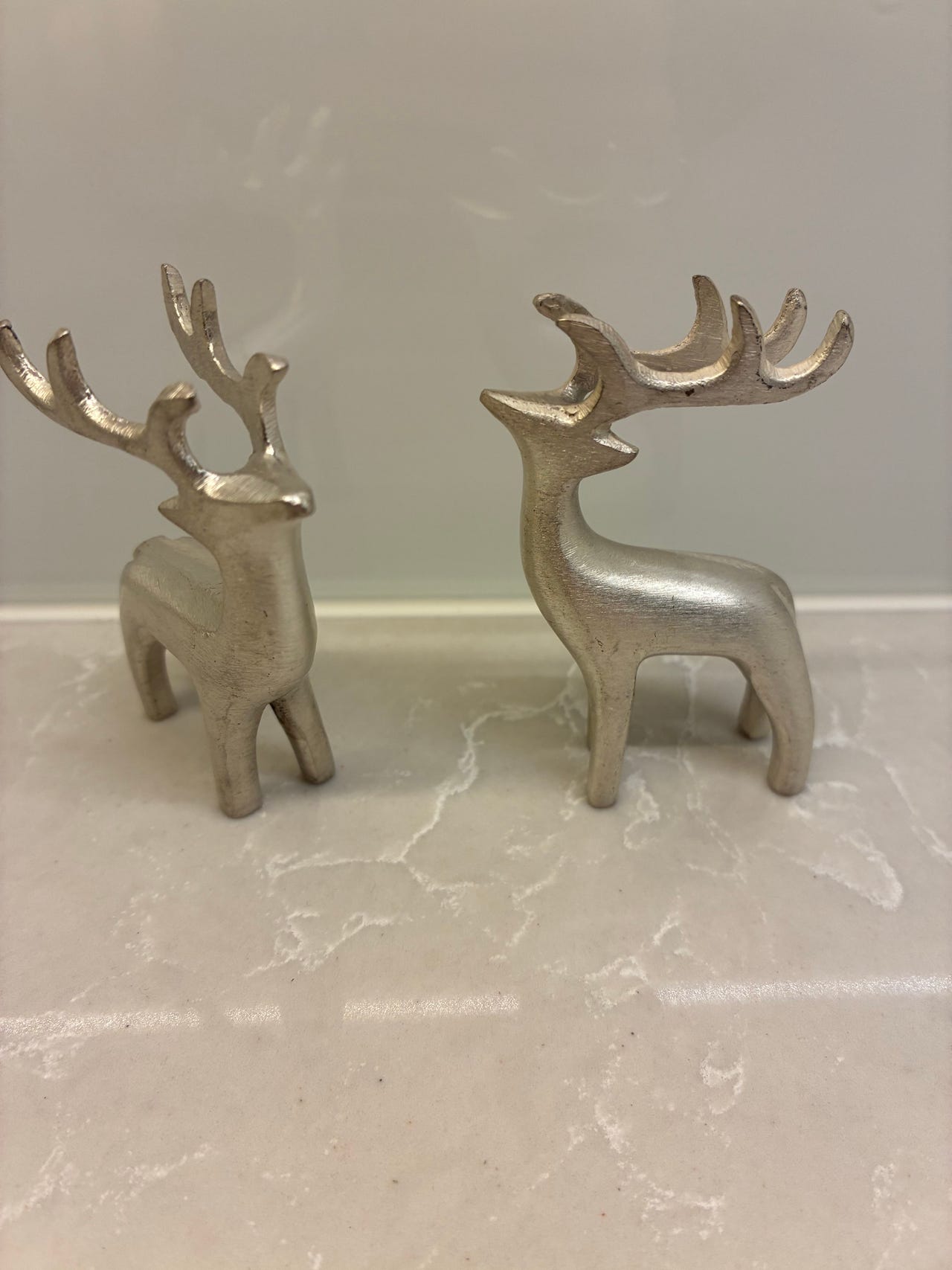 Pentikin hopeoitu pikku poro | Tori