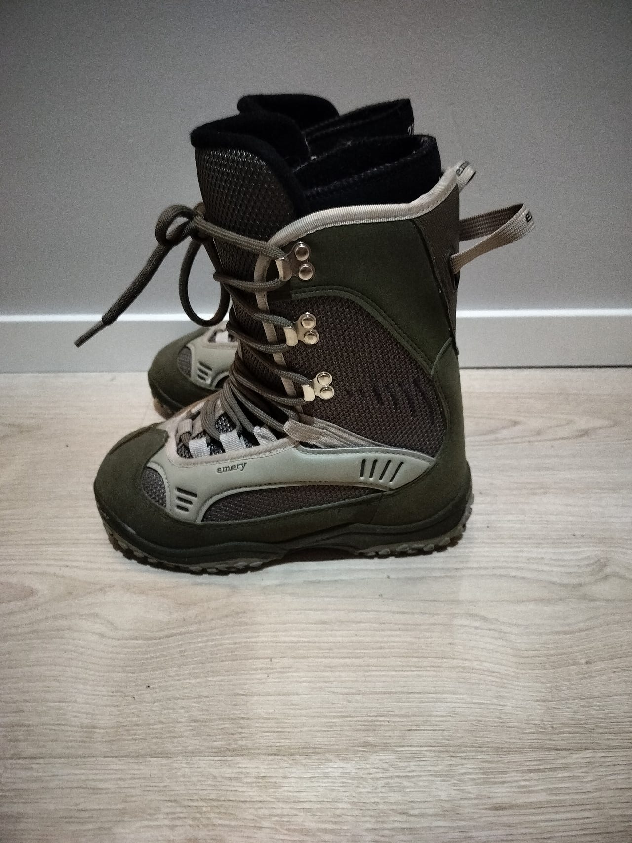 Emery lautailukengät koko 35 | Tori