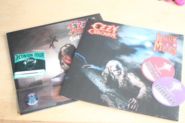 Ozzy Osbourne - Dark At The Moon + Blizzard off Ozz + Backstage Passes ...