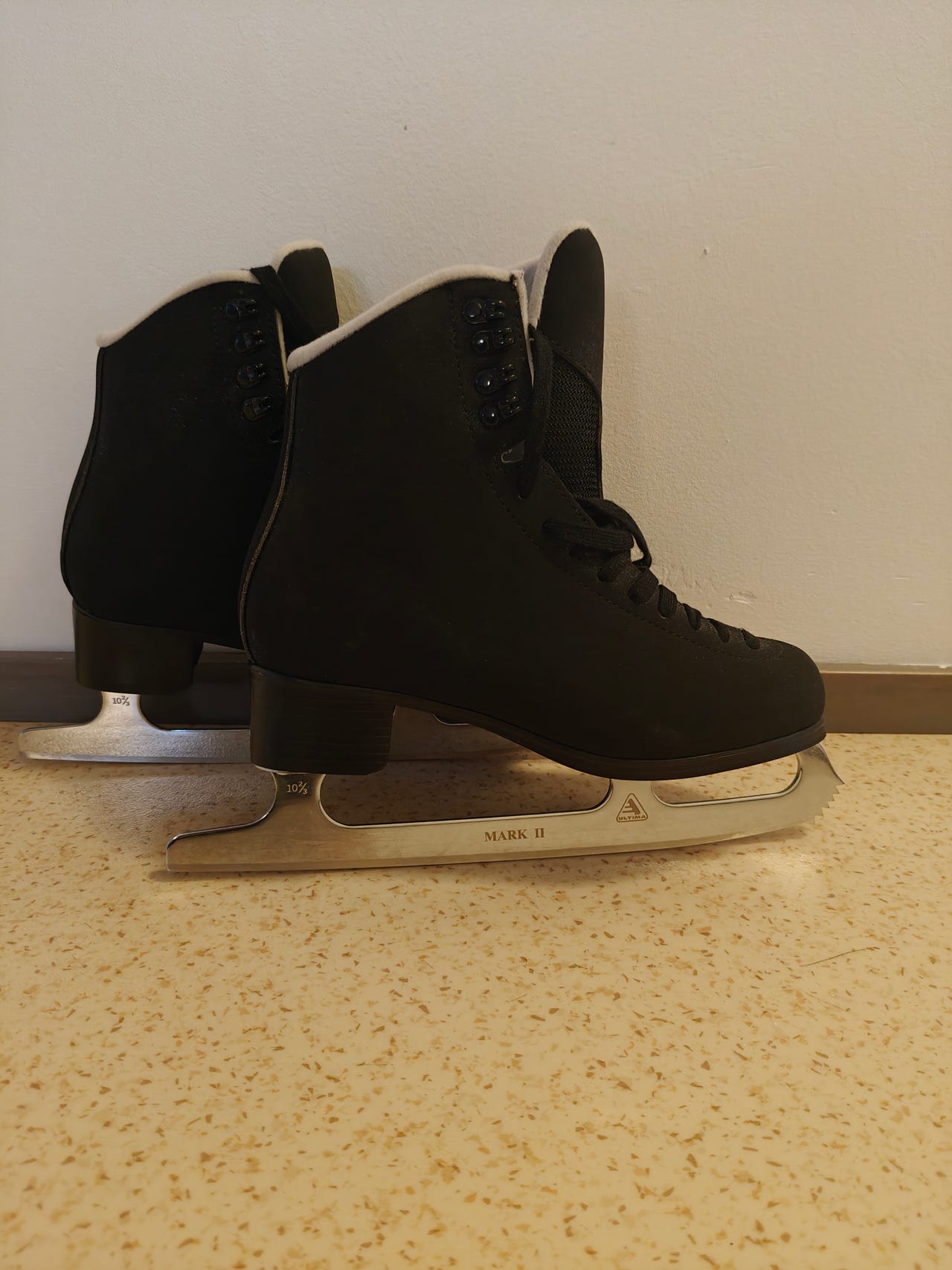 Jackson Mystigue | Tori