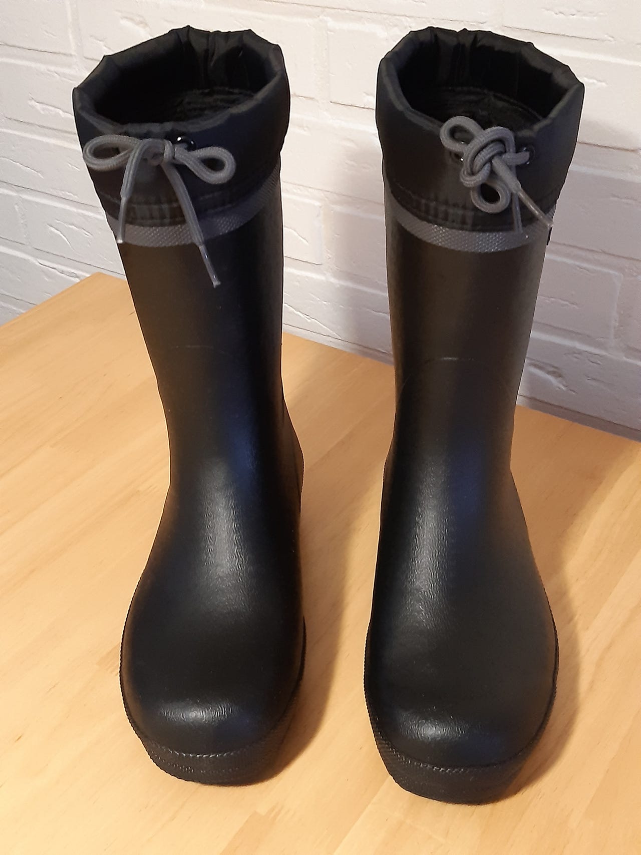 Myydään Nokian Winter Ultra kumisaappaat/ VARATTU | Tori