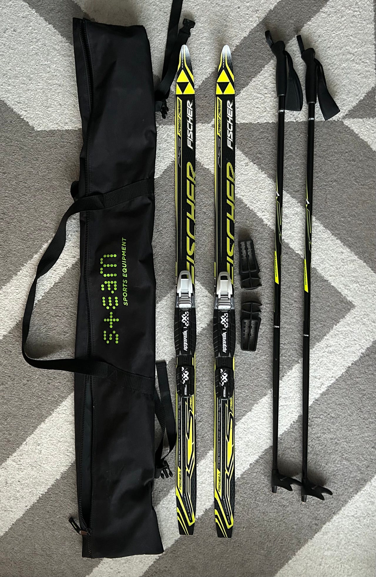 VARATTU Fischer RCS Sprint Crown hiihtosukset 120cm+sauvat+suksipussi ...